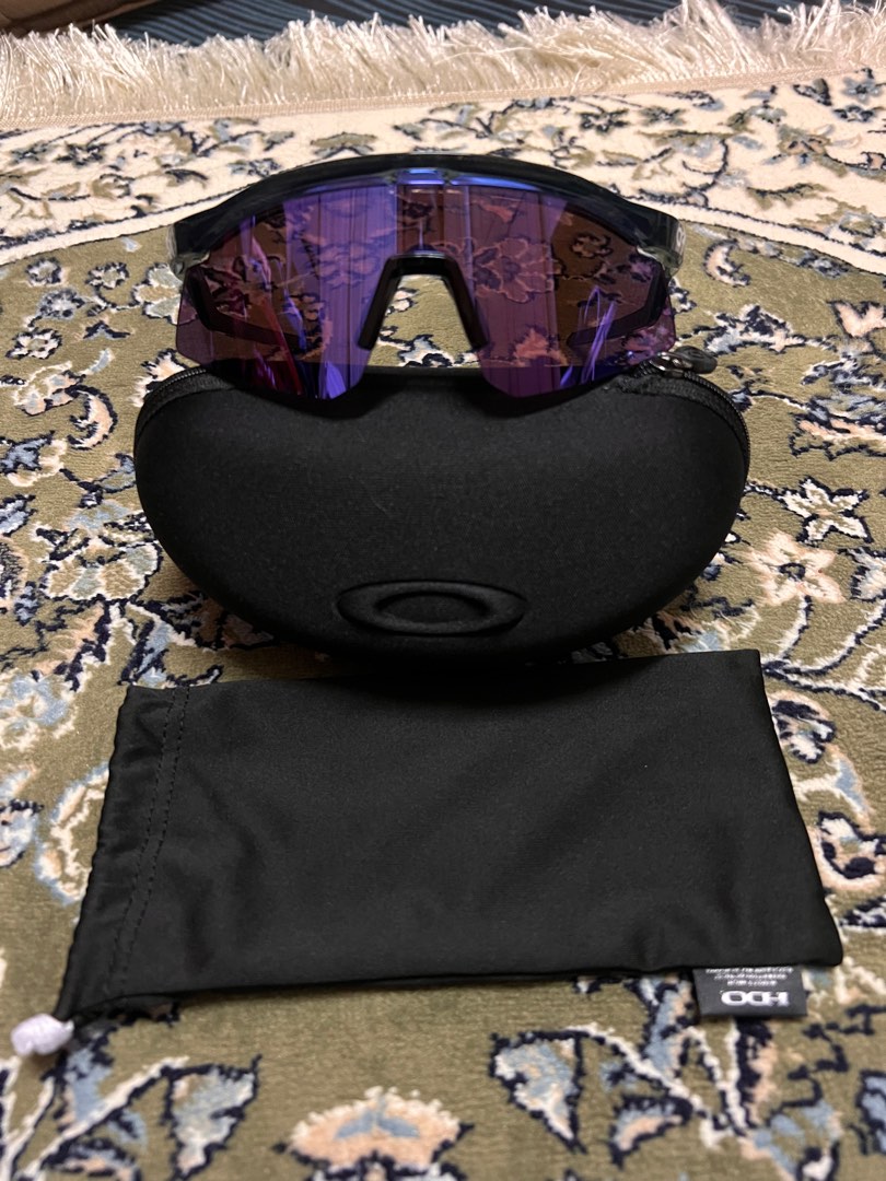 Oakley Hydra Prism Violet Lenses, Men's Fashion, Watches & Accessories ...