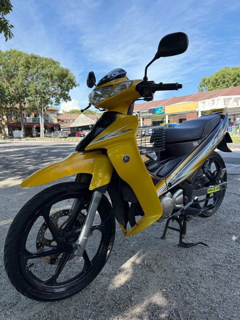 YAMAHA 125ZR KUNING DIRAJA 2017, Motorbikes on Carousell