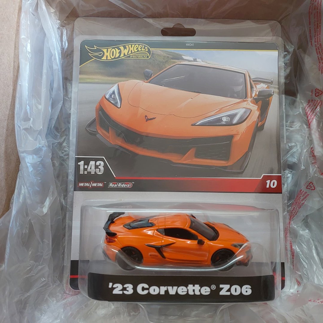 2024 Hot Wheels Premium - 1:43 Scale Series '23 Corvette' Z06 - Orange ...