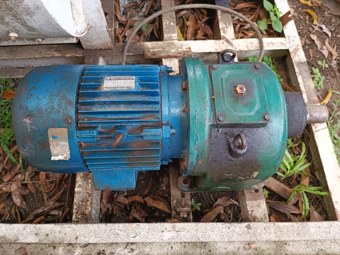 3-PHASE INDUCTION MOTOR WITH REDUCER GEAR, Commercial & Industrial ...