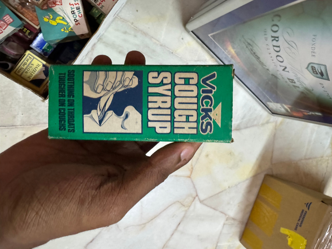 548. Old Vicks Cough Syrup, Hobbies & Toys, Collectibles & Memorabilia ...