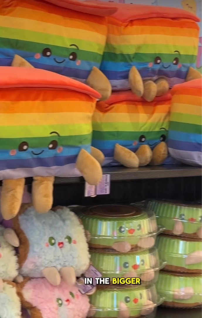 (Big plush in stock exclusive on site) Mr. Merlion & Friends Plushies ...