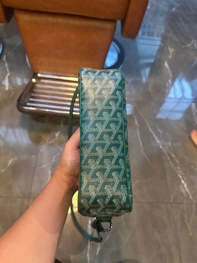 Goyard Cap vert, Luxury, Bags & Wallets on Carousell