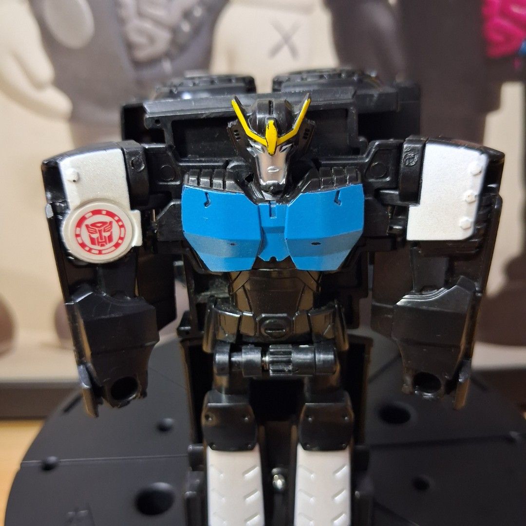 Hasbro Transformers Robot In Disguise One Step Changer Strongarm Figure ...