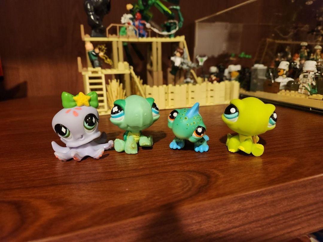 Littlest Pet Shop LPS figures, Hobbies & Toys, Toys & Games on Carousell