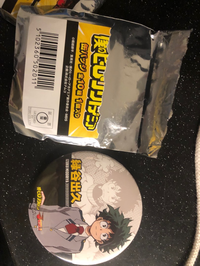 MHA Can Badges, Hobbies & Toys, Memorabilia & Collectibles, J-pop on ...