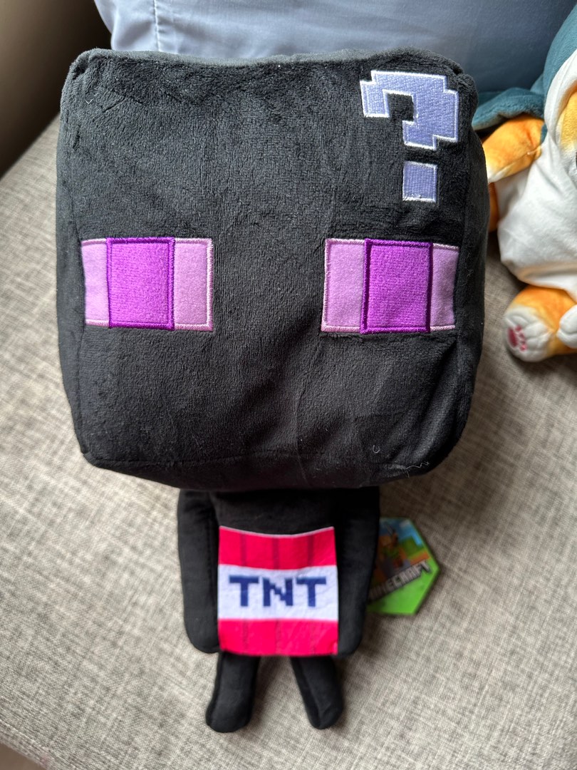 Minecraft stuffed toy Enderman, Hobbies & Toys, Toys & Games on Carousell