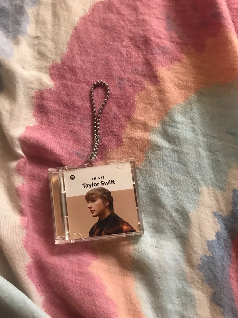 Sp0tify x Taylor Swift Keychain Original, Hobbies & Toys, Memorabilia ...
