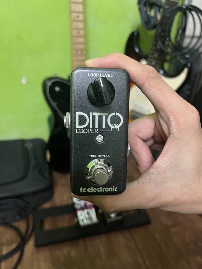 Tc electronics Ditto looper pedal, Hobbies & Toys, Music & Media, Music ...