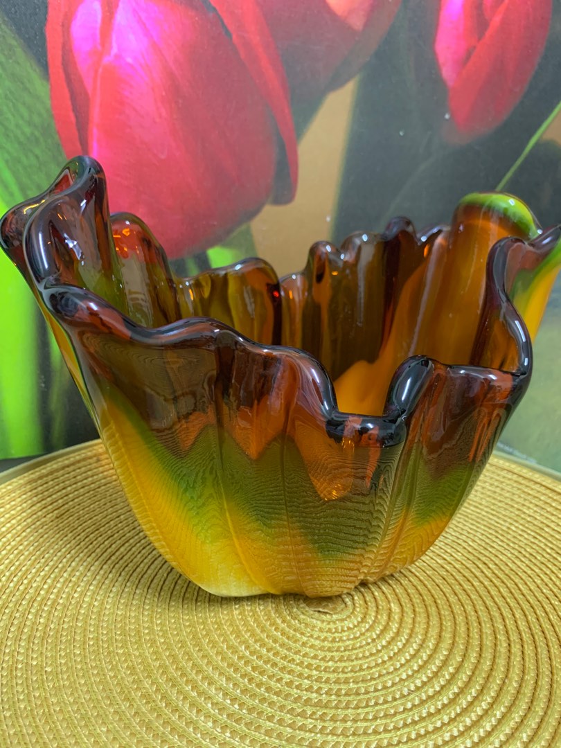 Vintage Kurata Glass (Japan) Art Glass bowl , in Opaque Red/Amber ...