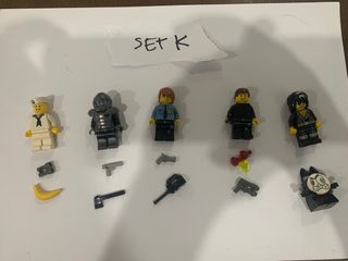 Lego Female Pirate Minifigure with Parrot, Hobbies & Toys, Toys & Games ...