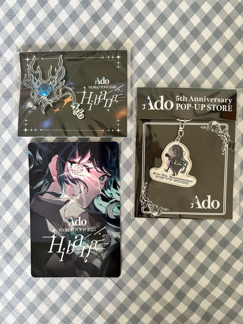 Ado Hibana VIP brooch & keychain, Hobbies & Toys, Memorabilia ...