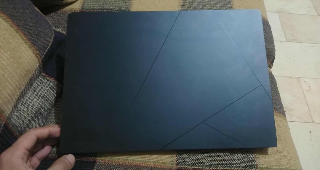Asus Zenbook 90Hz Oled Limited Edition Laptop tag Samsung Galaxy Book ...