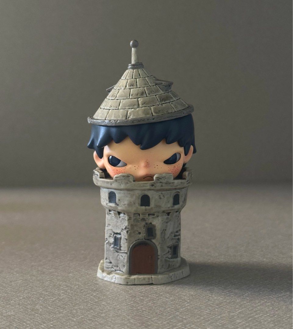 Hirono fort 🏰 (with card), Hobbies & Toys, Toys & Games on Carousell