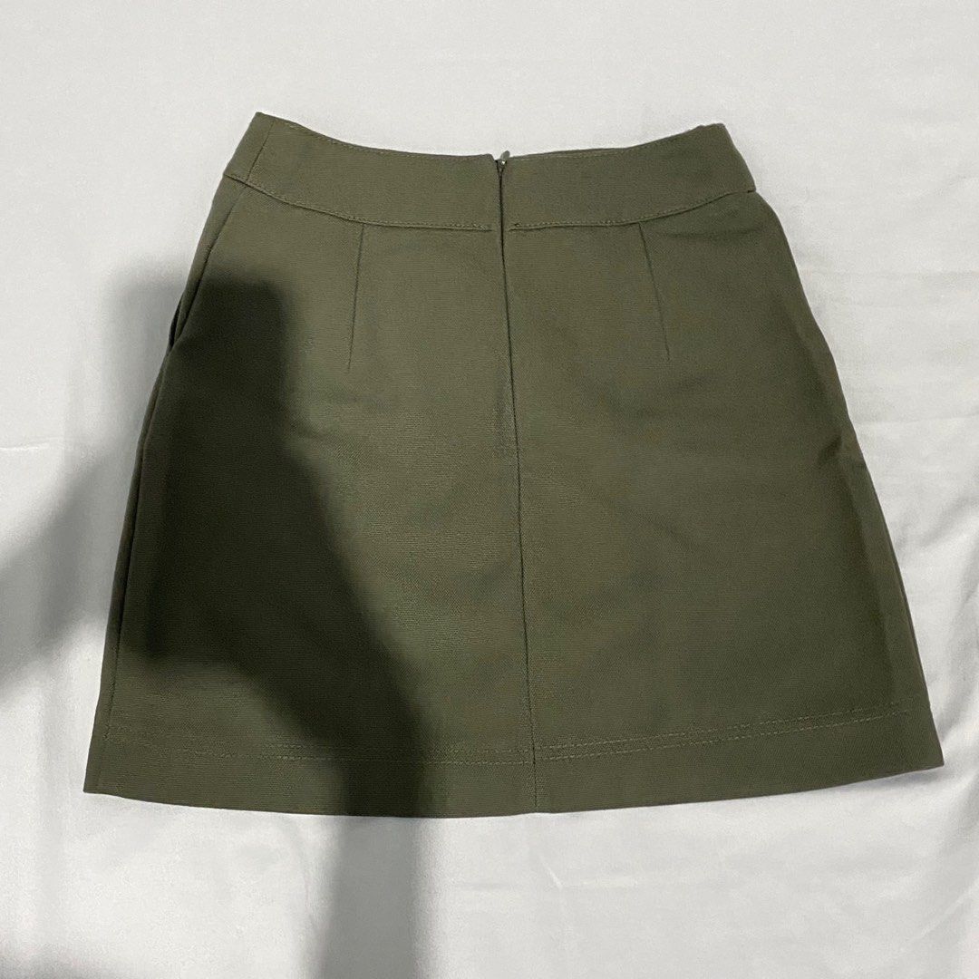 HnM Skirt Green, Fesyen Wanita, Pakaian Wanita, Gaun & Rok di Carousell