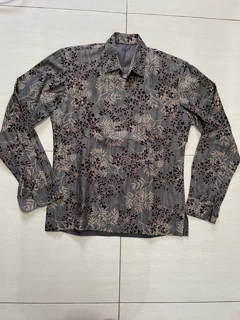 Kemeja Batik Tangan Panjang Abu - Abu, Fesyen Pria, Pakaian , Atasan di ...