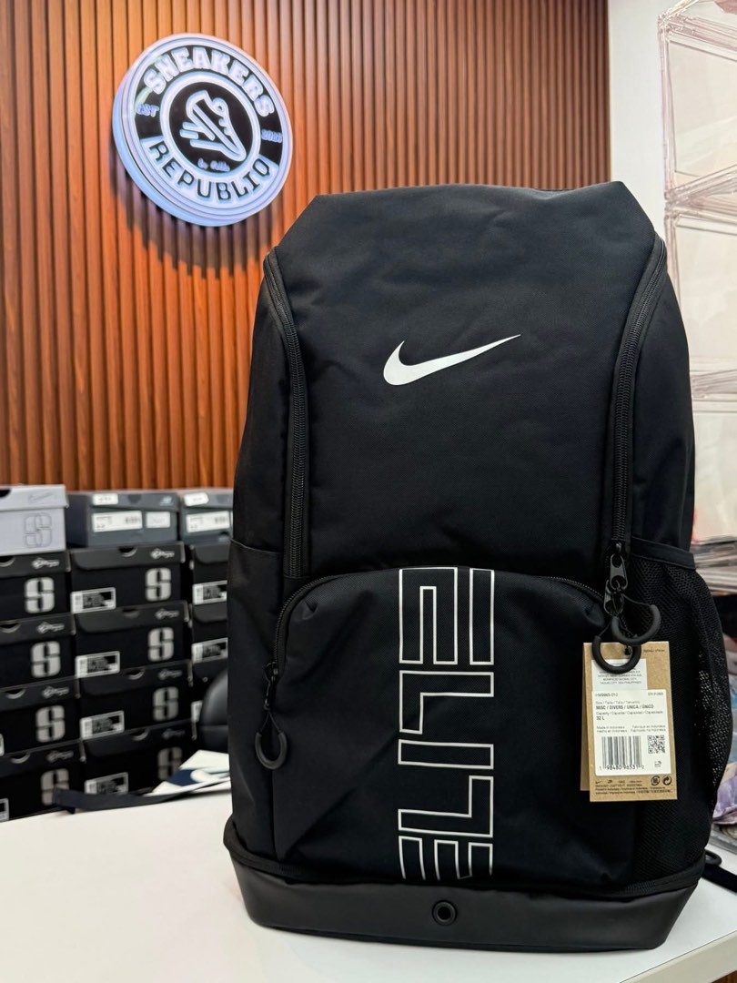 Nike Elite Backpack V3, Men's Fashion, Bags, Backpacks on Carousell