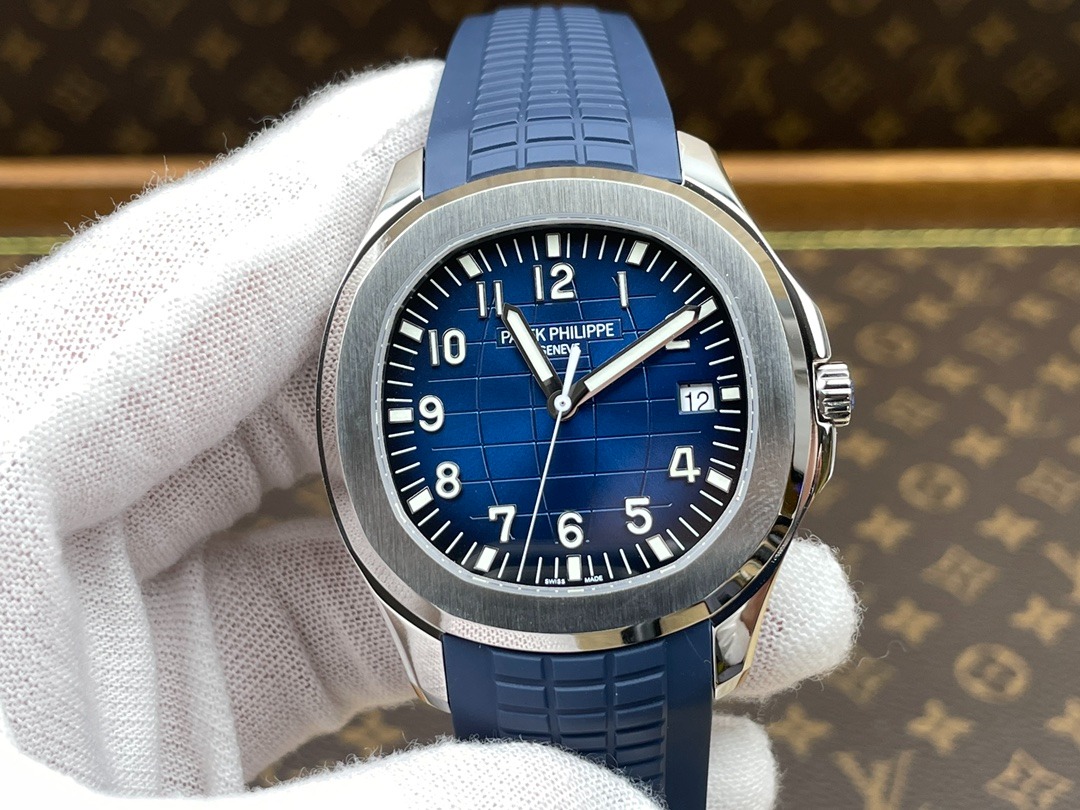 Patek Philippe Aquanaut Blue Dial Watch, Luxury, Watches on Carousell