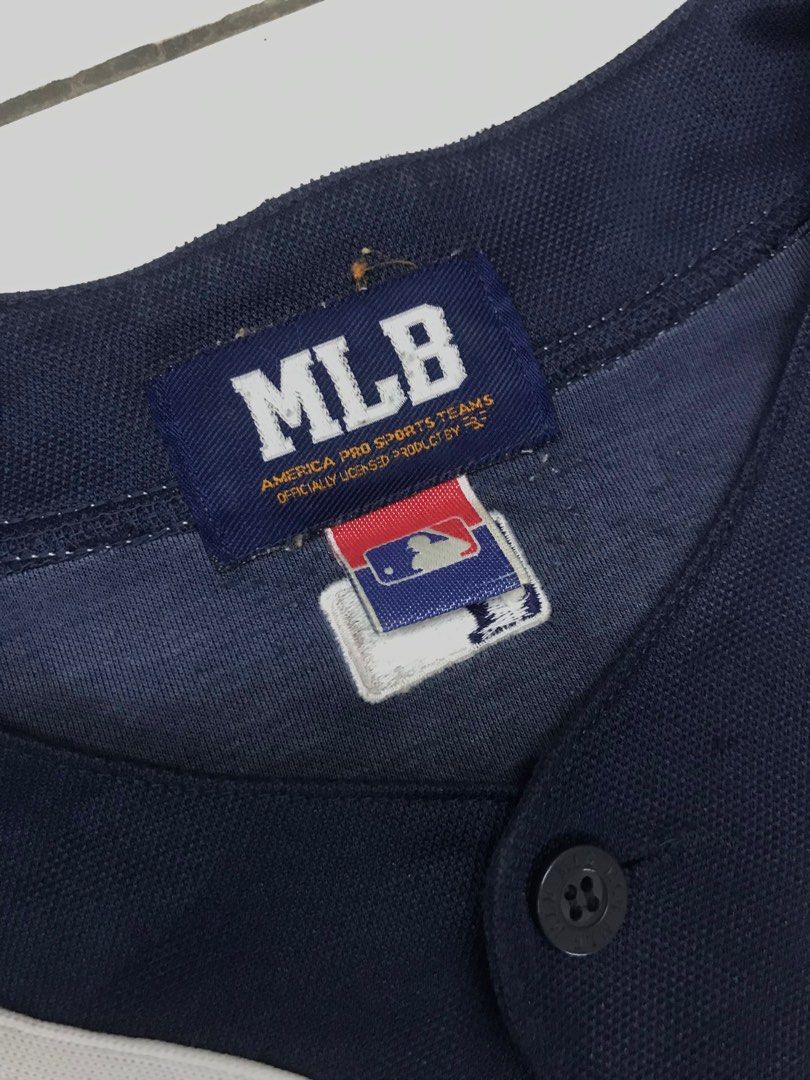Seattle Mariners Jersey, Men's Fashion, Activewear on Carousell