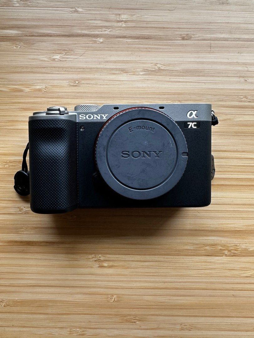 Sony a7C ILCE-7C / A7C 1 + Rokinon 35mm f1.8 & Lens Station ...