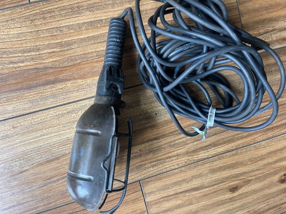 Vintage Work Light with Cage. retro 1970s. Old school Corded Automotive ...