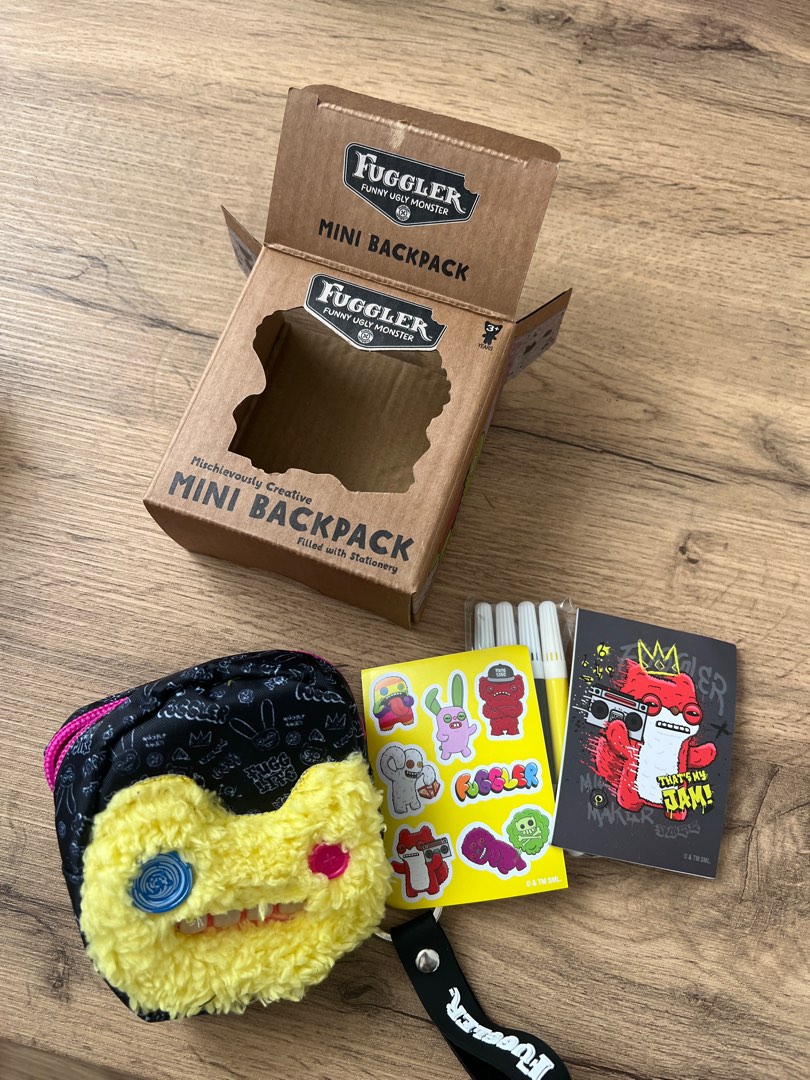 🇬🇧 Fuggler Mini Backpack (Blue & Yellow), 女裝, 手袋及銀包, 背囊 - Carousell