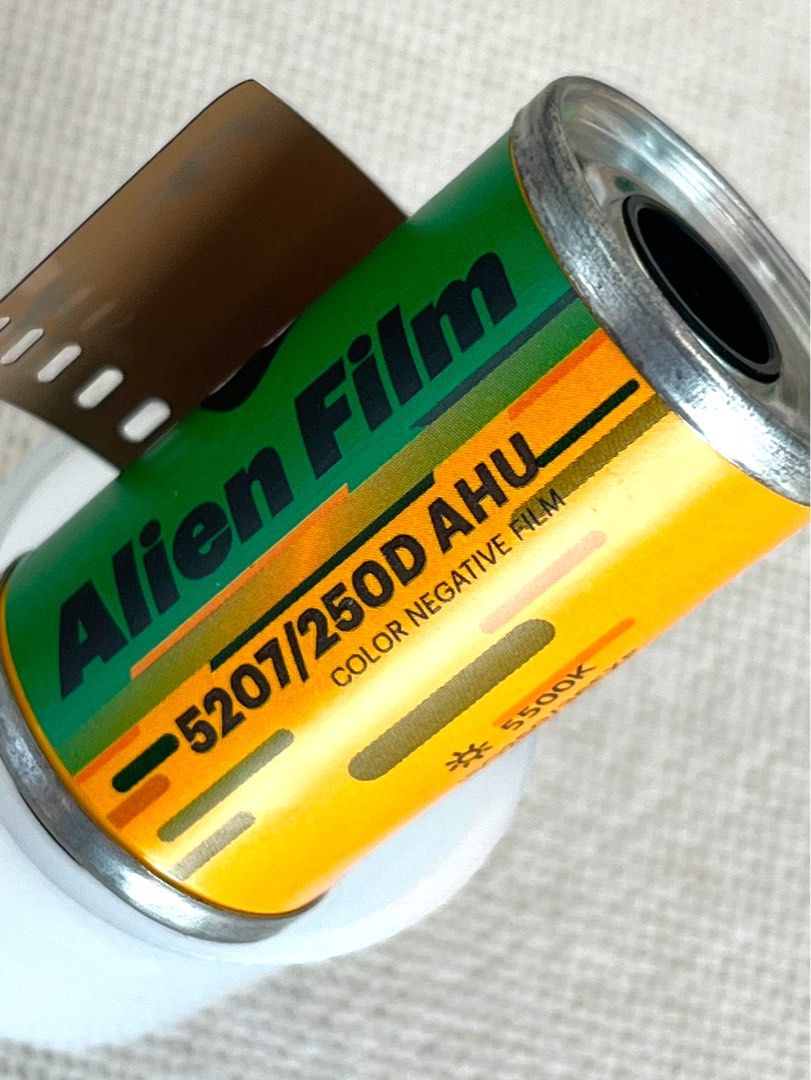 Alien film AHU 250D (Daylight) 彩色負片 135 film 底片 膠卷 菲林 電影感 cinestill ...