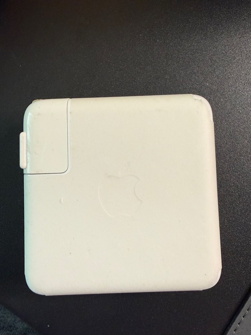 Apple 61W USB-C Power Adapter, Mobile Phones & Gadgets, Mobile & Gadget ...