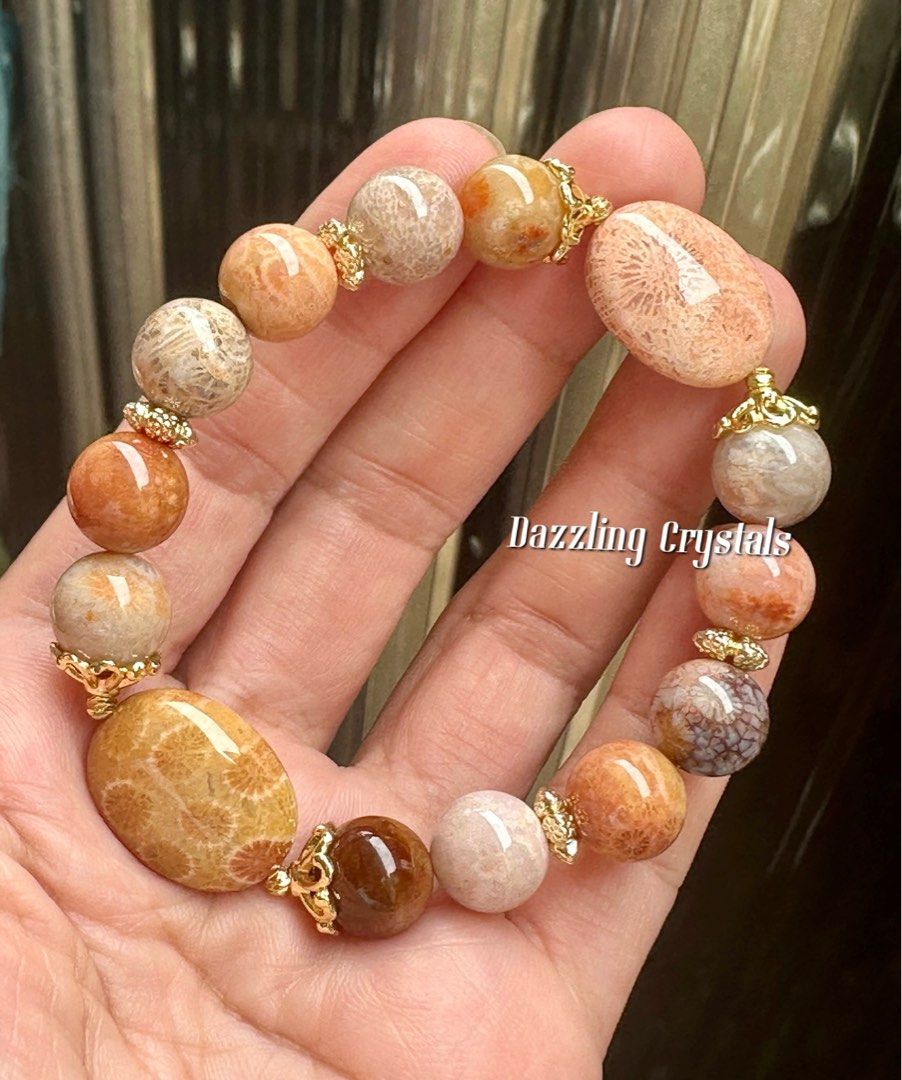 Coral Jade with pretty patterns 💛🧡🩷 11 mm beads, 16.5-17cm wrist size ...
