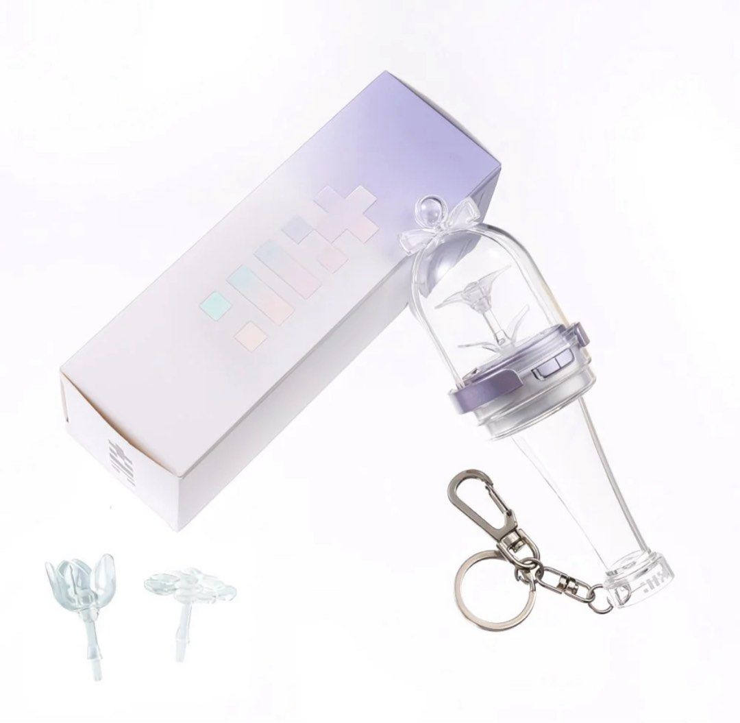 Official Illit light stick keychain, Hobbies & Toys, Toys & Games on ...