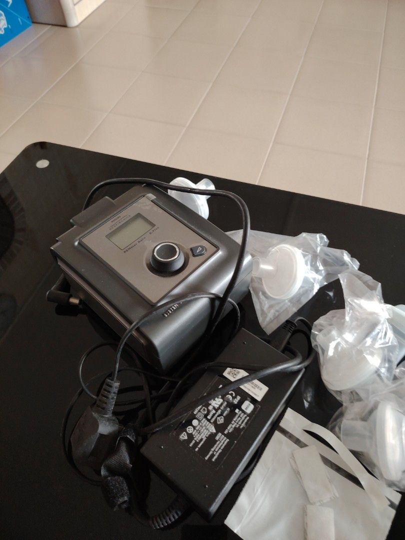 Philips CPAP machine - Respiratory Assistance Device REMstar Auto A ...
