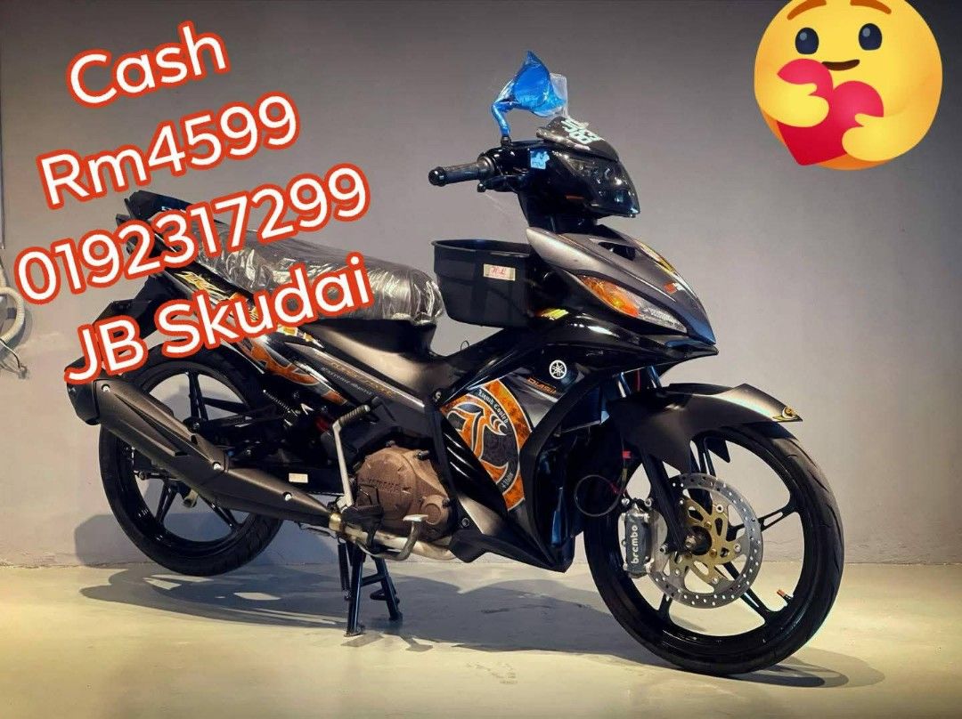 Yamaha LC135 V3 Motorcycle, Motorbikes on Carousell