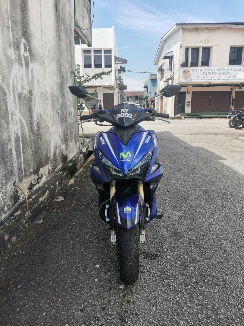 Yamaha NVX 155 Movistar Edition, Motorbikes on Carousell