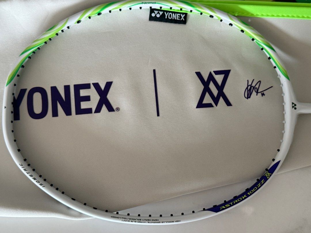 Yonex Astrox 100 ZZ Badminton Racket - Signed, Sports Equipment, Sports ...