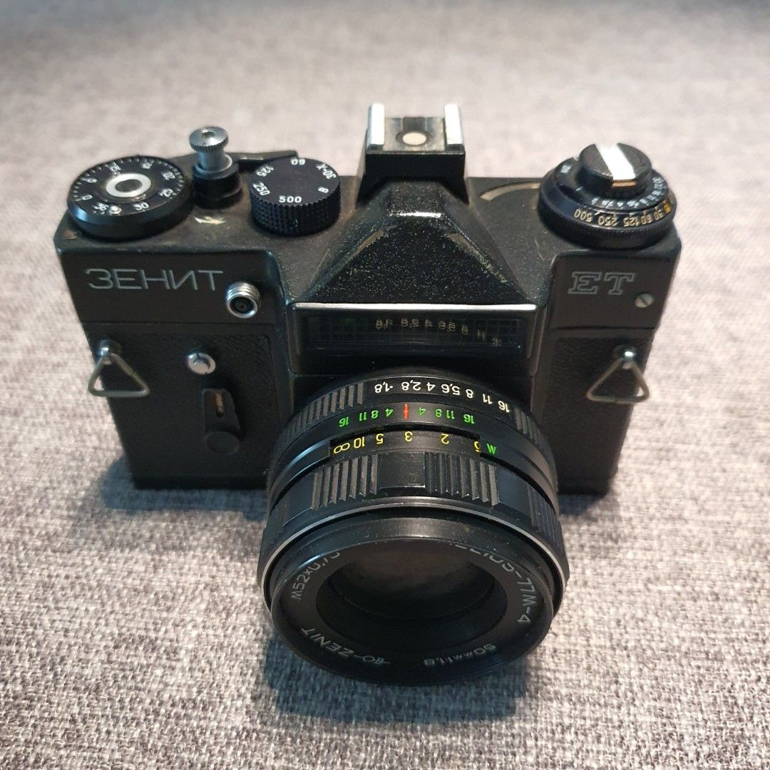 Zenit ET with Helios-77M-4 Lens, Photography, Cameras on Carousell