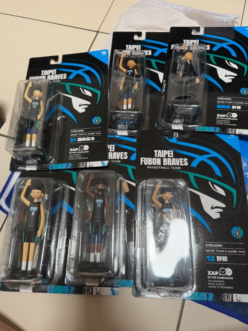 現貨 全新 富邦勇士 PLG XAP x BRAVES球員公仔 林志傑 張宗憲 辛特力 周桂羽 曾祥鈞 可分購, 書籍、休閒與玩具, 玩具、公仔、桌遊在旋轉拍賣