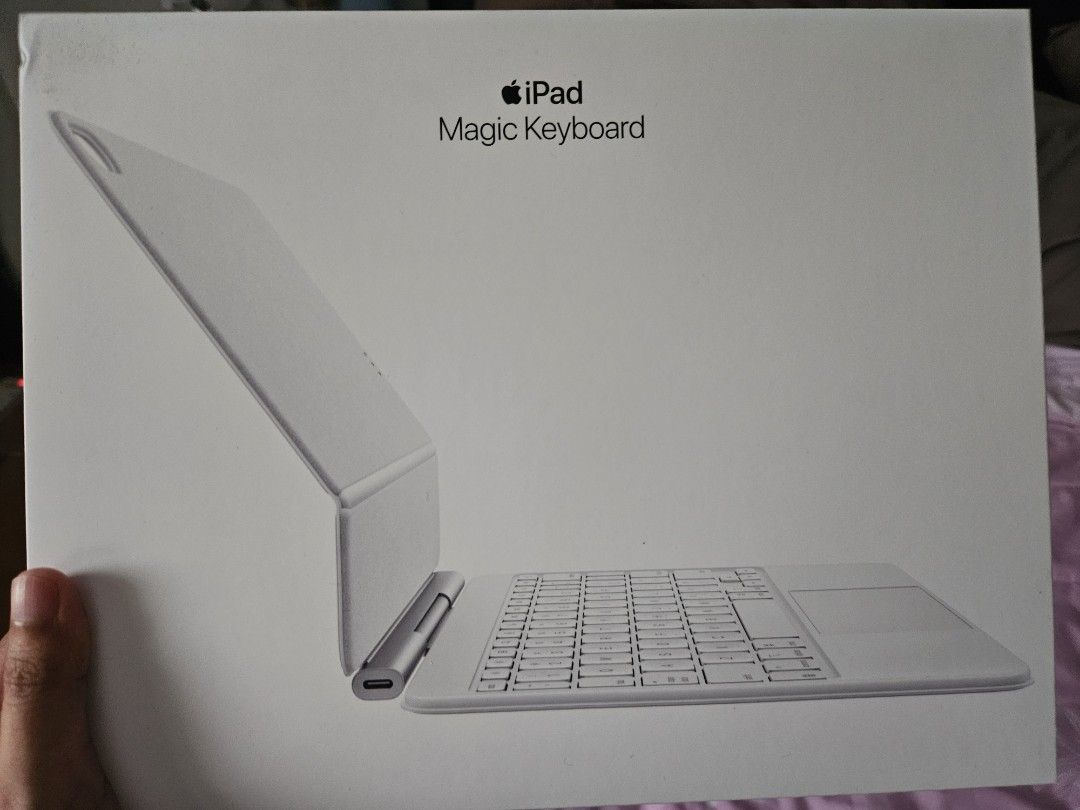 Apple iPad Magic Keyboard - White, Computers & Tech, Parts ...
