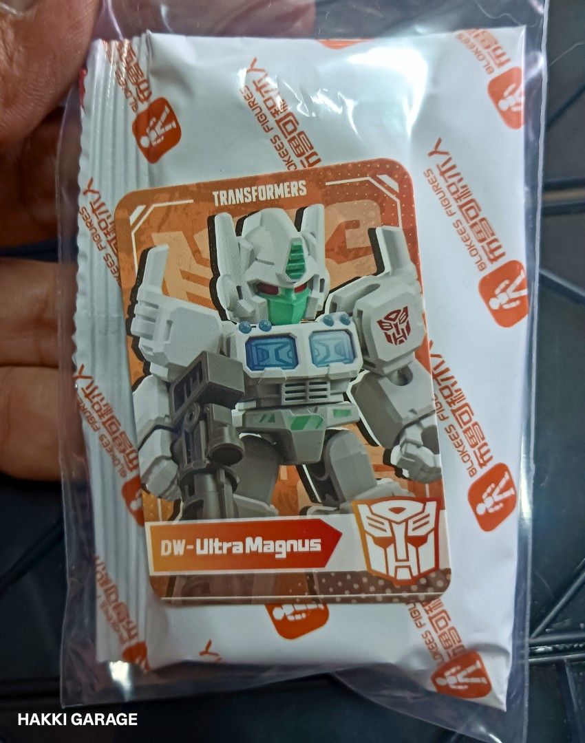 HASBRO BLOKEES TRANSFORMERS DW-ULTRAMAGNUS, Hobbies & Toys, Toys ...