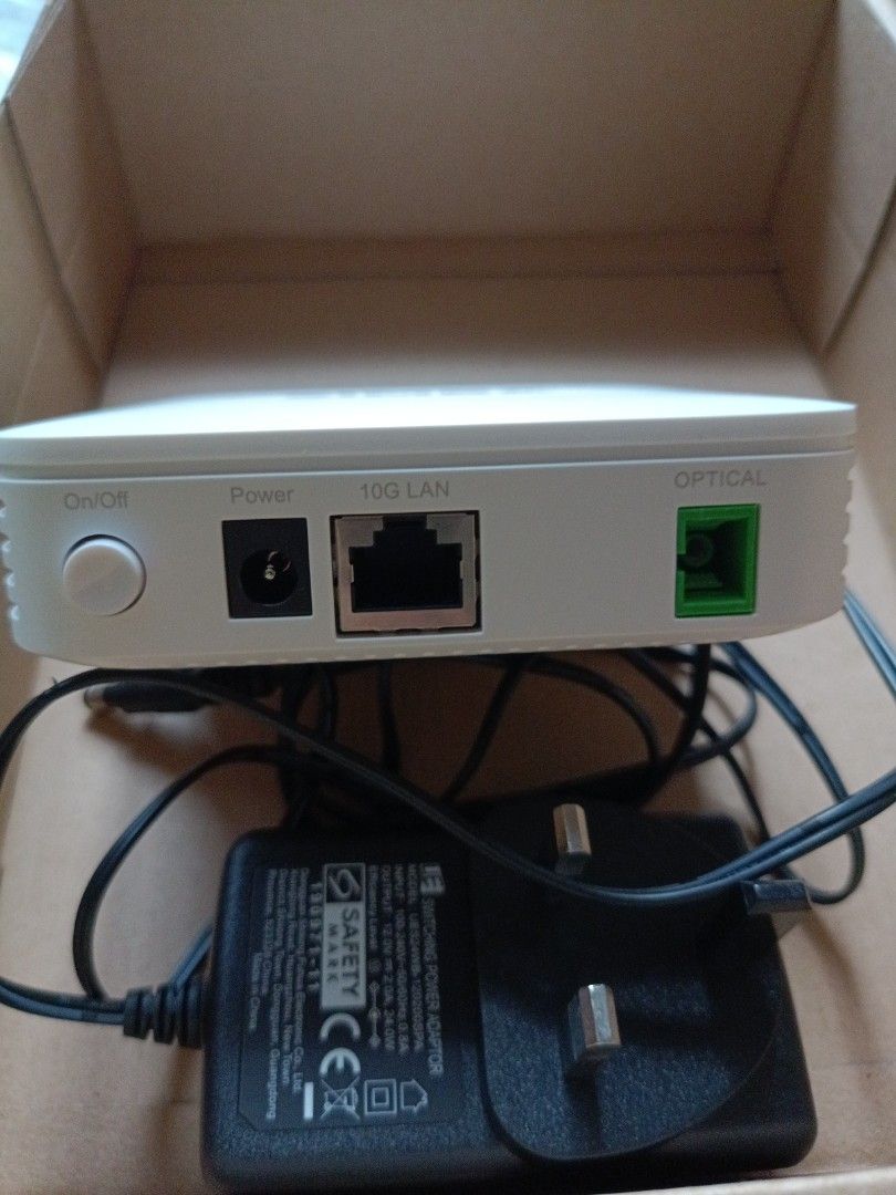 Huawei OptiXstar HG8145X6-20 ONT - Simba, Computers & Tech, Parts ...