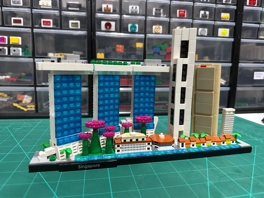 Lego architecture Singapore 21057 assembled complete, Hobbies & Toys ...
