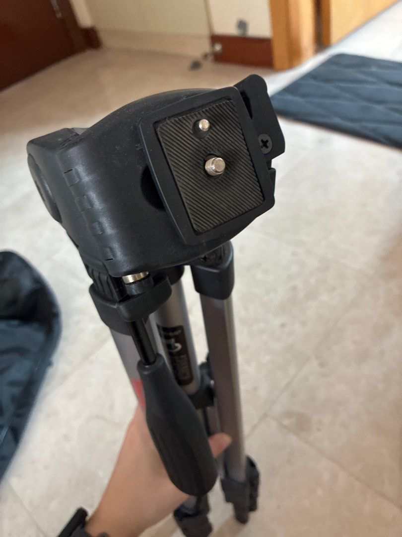 SLIK U8000 & Takara TS-360 Tripods, Photography, Photography Accessories, Tripods & Monopods on ...