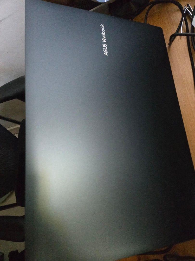 ASUS Vivobook 18 M1807HA吋筆記型電腦, 電腦＆科技, 手提電腦 - Carousell