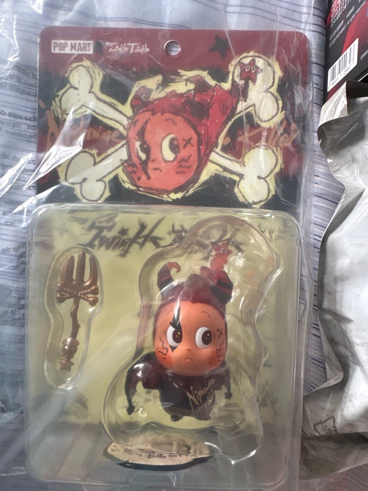 BINB Twinkle Twinkle Little Devil Star Figure, Hobbies & Toys, Toys ...