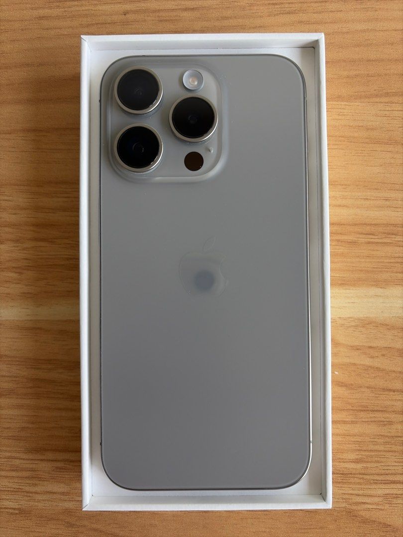 15 pro Silver 256GB, Mobile Phones & Gadgets, Mobile Phones, iPhone ...