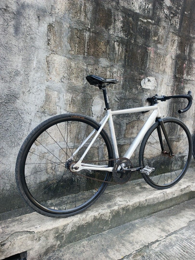 Mob Tanoshimi Fixed Gear, Sports Equipment, Bicycles & Parts, Bicycles ...