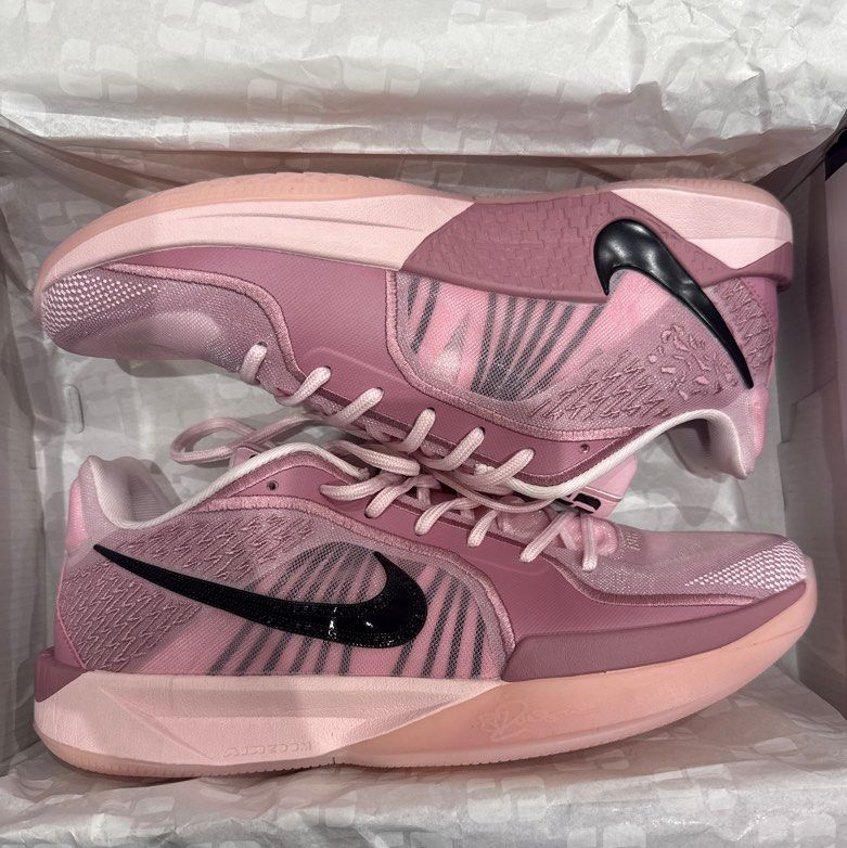 Nike Sabrina 2 pink foam basketball shoes, Men's Fashion, Footwear ...