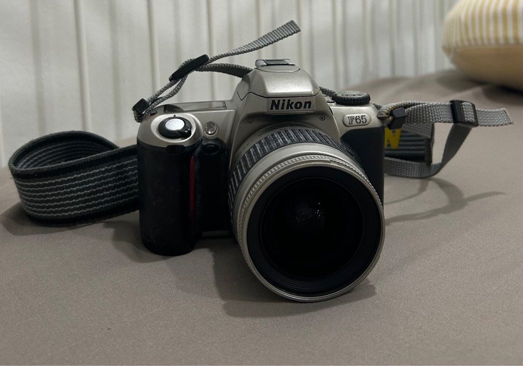 Nikon F65/F65D Film Camera 35mm, Photography, Cameras on Carousell