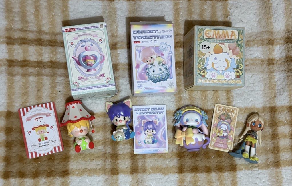 pop mart blind box toys (sweet bean, emma, lil peach riot), Hobbies ...