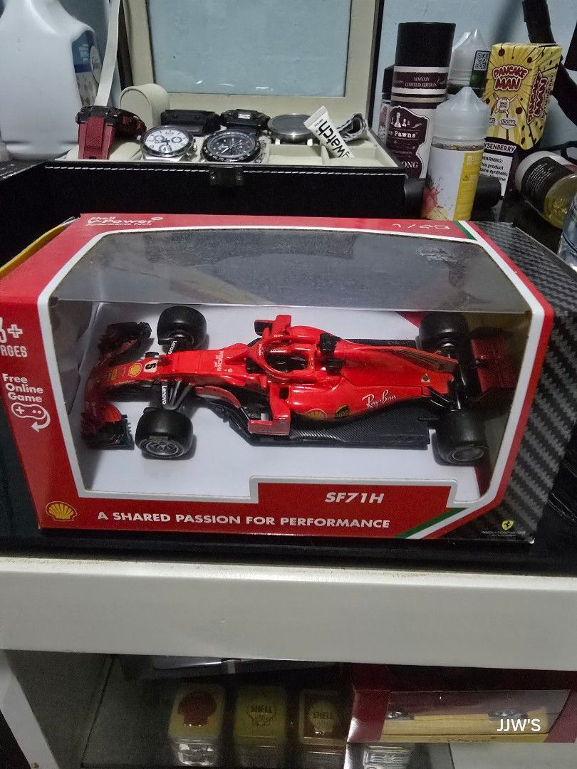 Shell Ferrari F50 & SF71H Model Cars, Hobbies & Toys, Toys & Games on ...