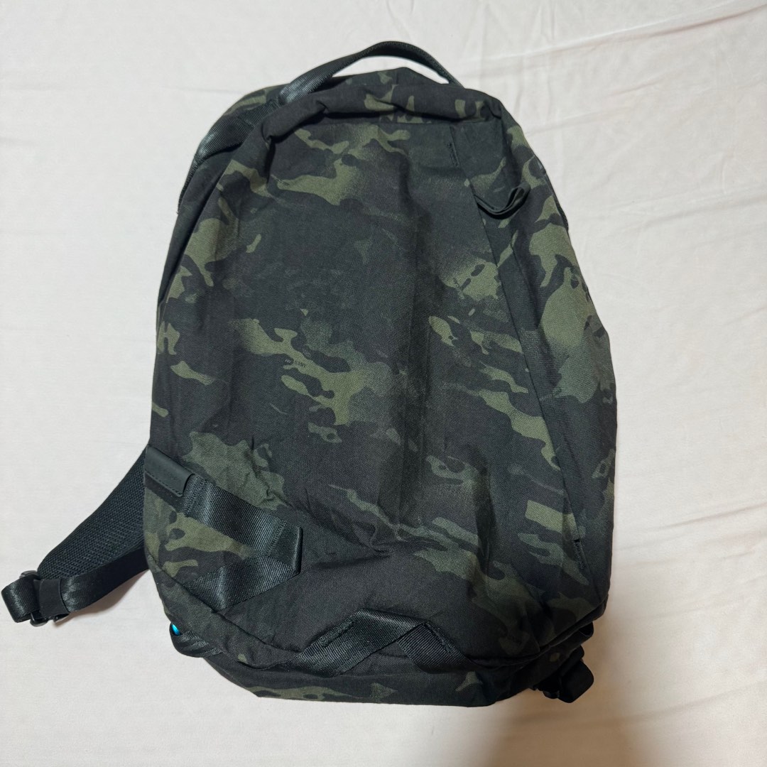 Able Carry Daily (not Plus), Men's Fashion, Bags, Backpacks on Carousell